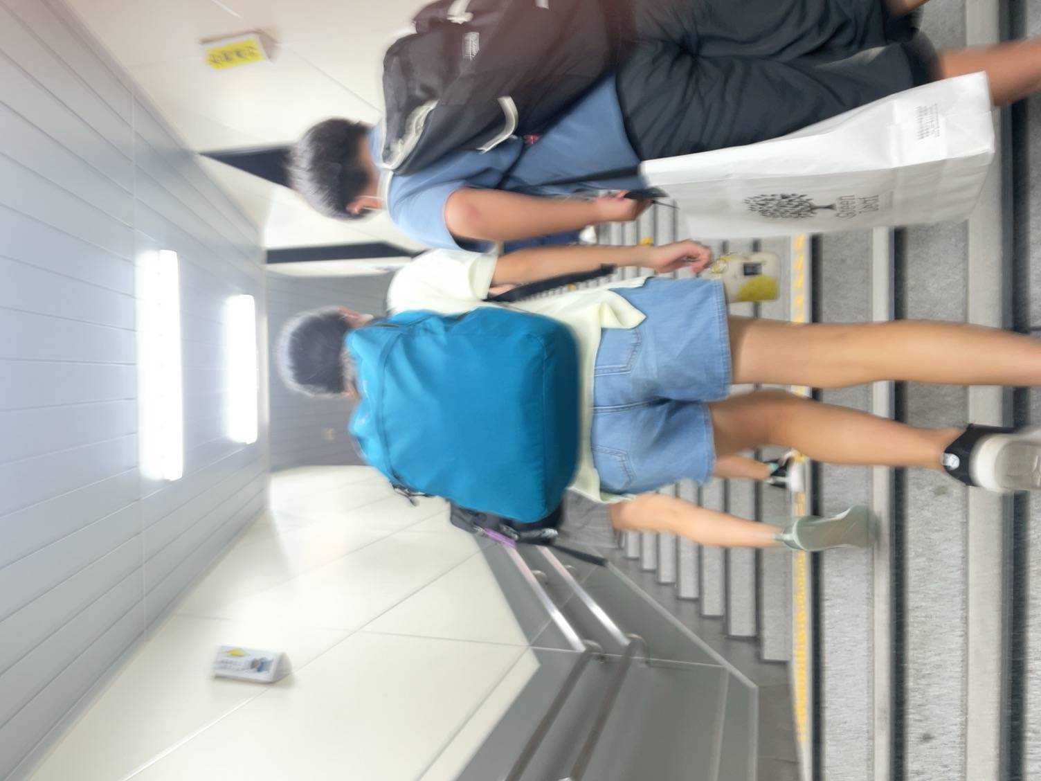街撮りjs 1914746 335 2