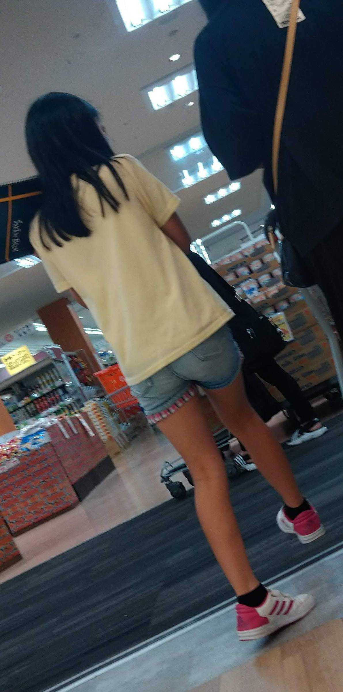 街撮りjs 1914746 338 1