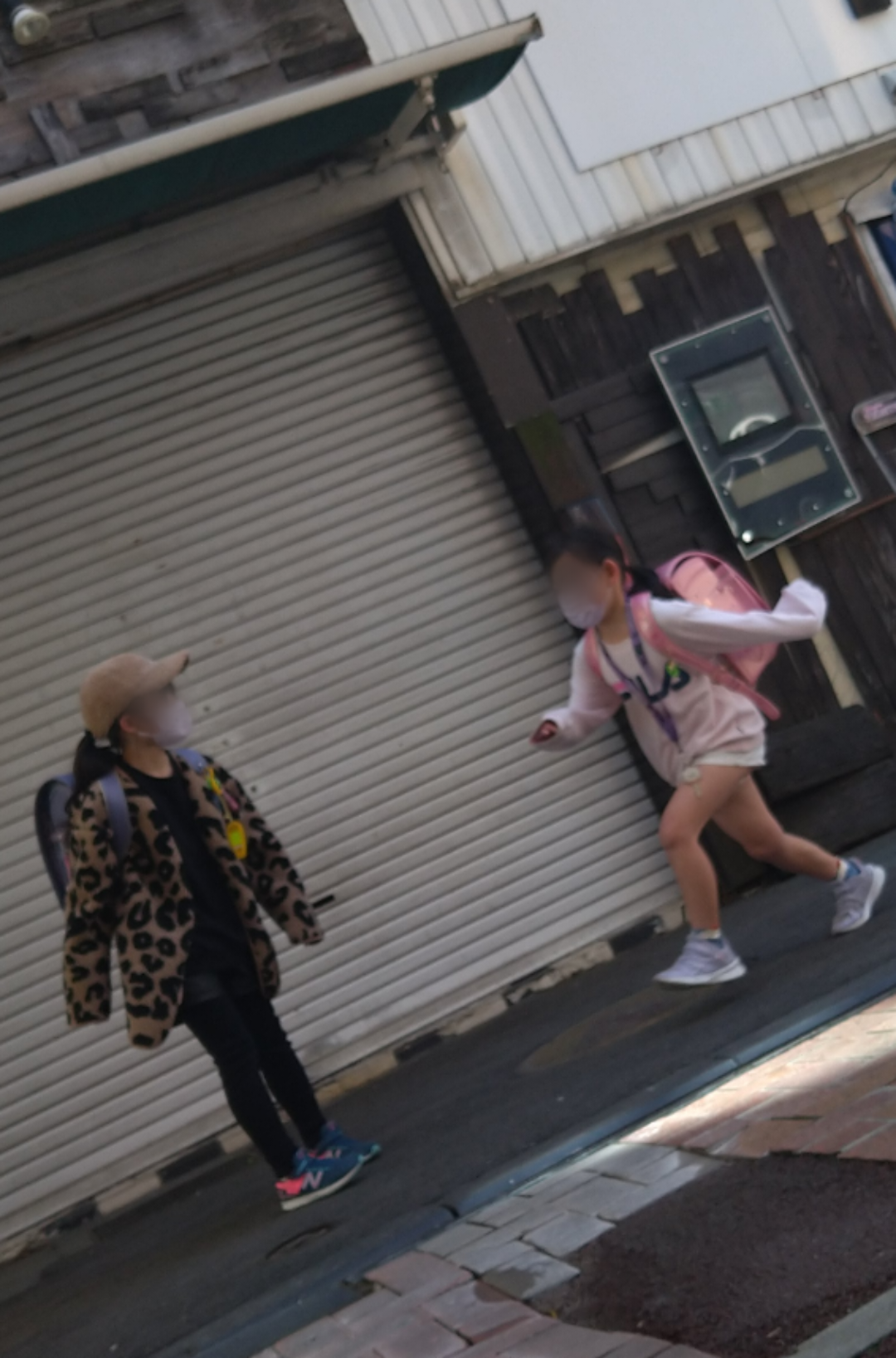 街撮りjs 1914746 825 2